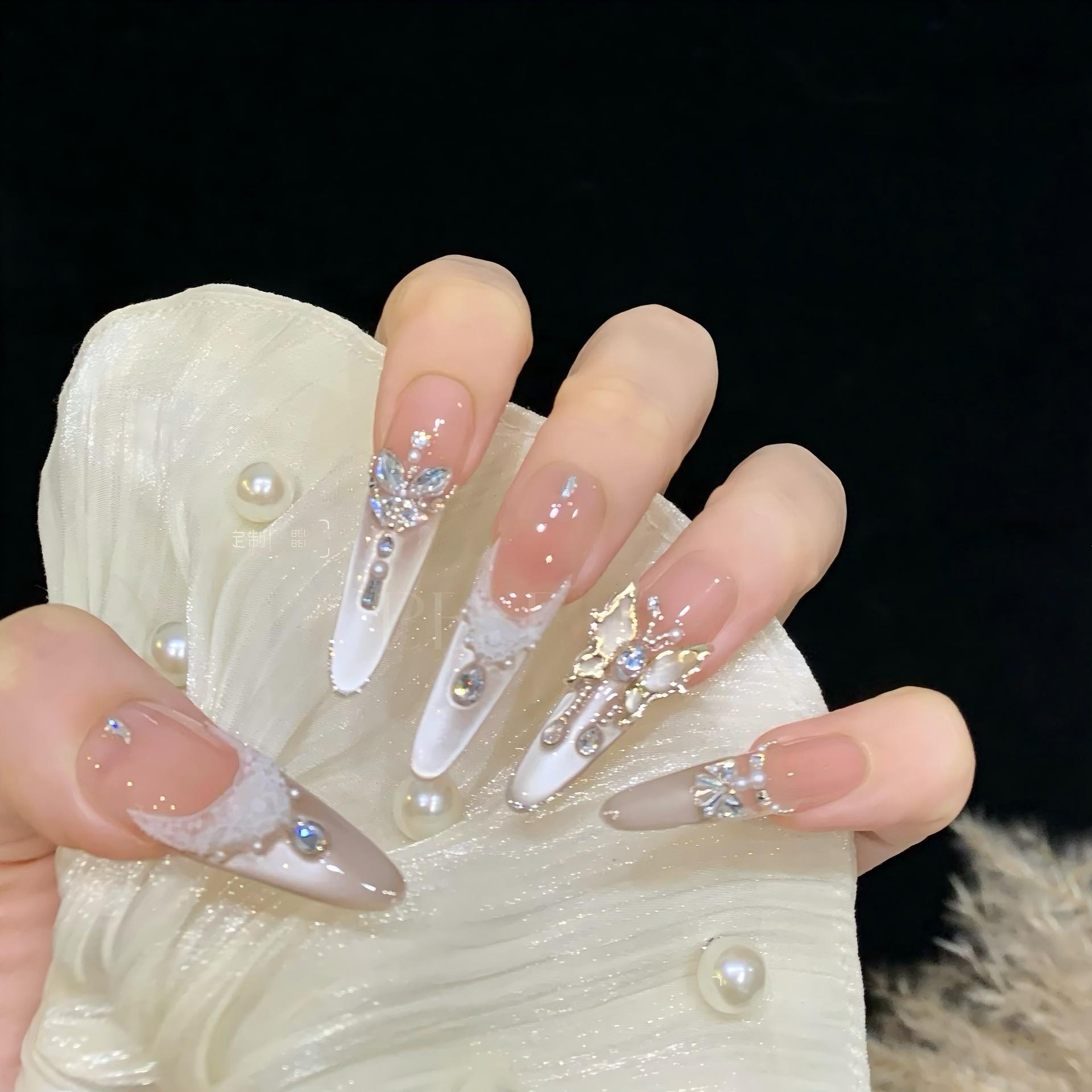 Нарощенные ногти ручной работы, кошачий глаз, форма Long Stiletto, L