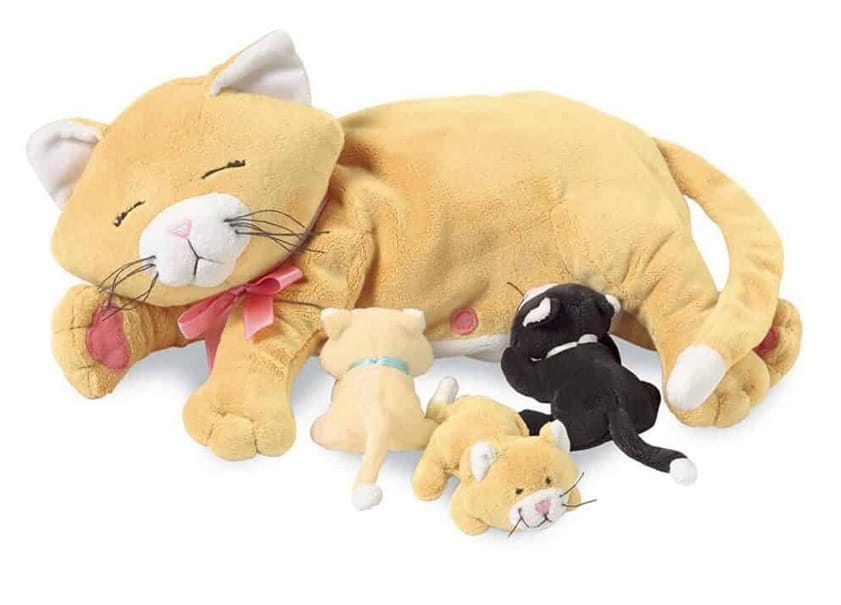 Мягкая игрушка Manhattan Toy кормящая мама-кошка, серая