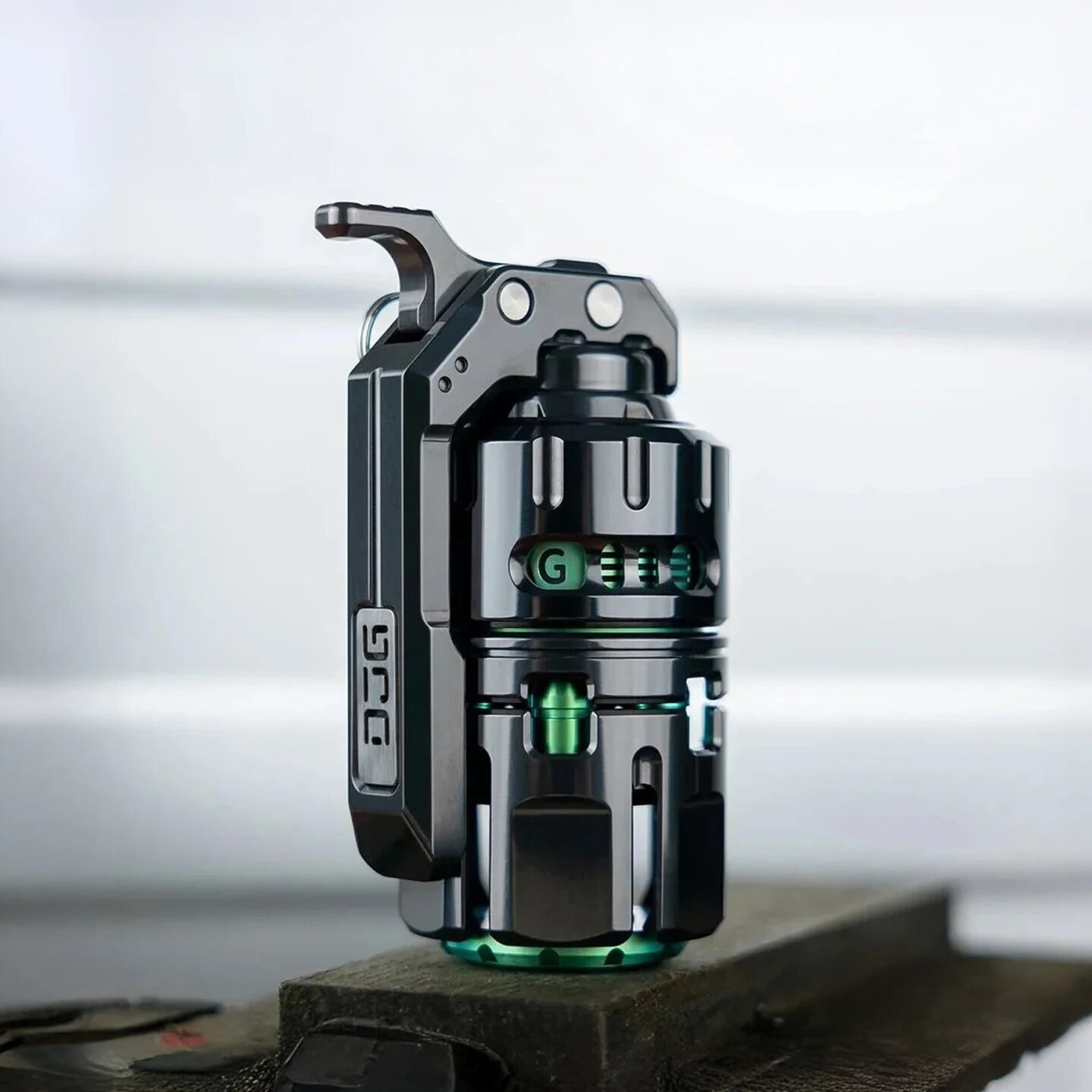 Металлический аксессуар-удлинитель GEEONE Destroyer EDC Breaker Zr