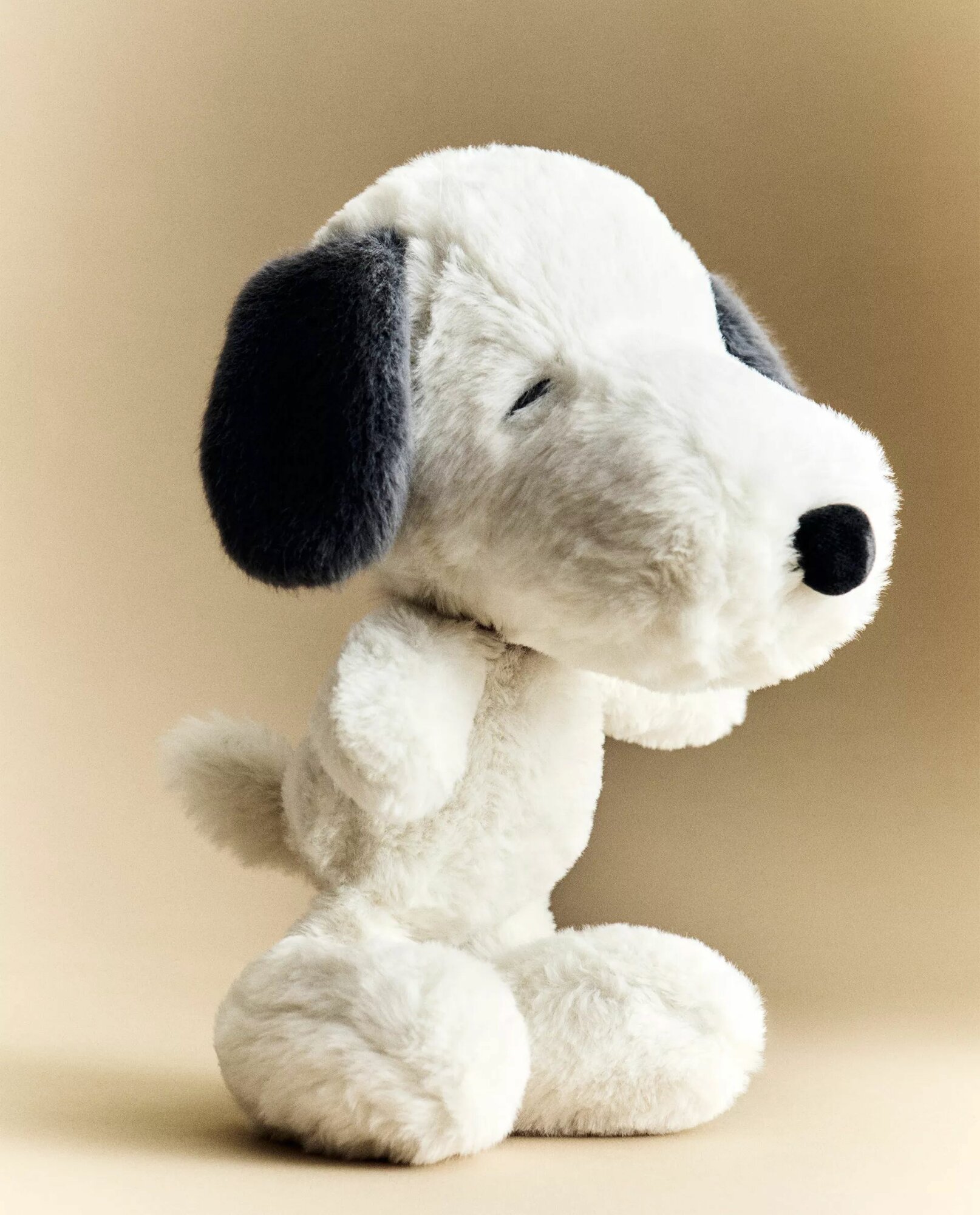 Мягкая игрушка ZARA HOME PEANUTS CHILDRENS SOFT TOY черного цвета высотой 32 см из полиуретана