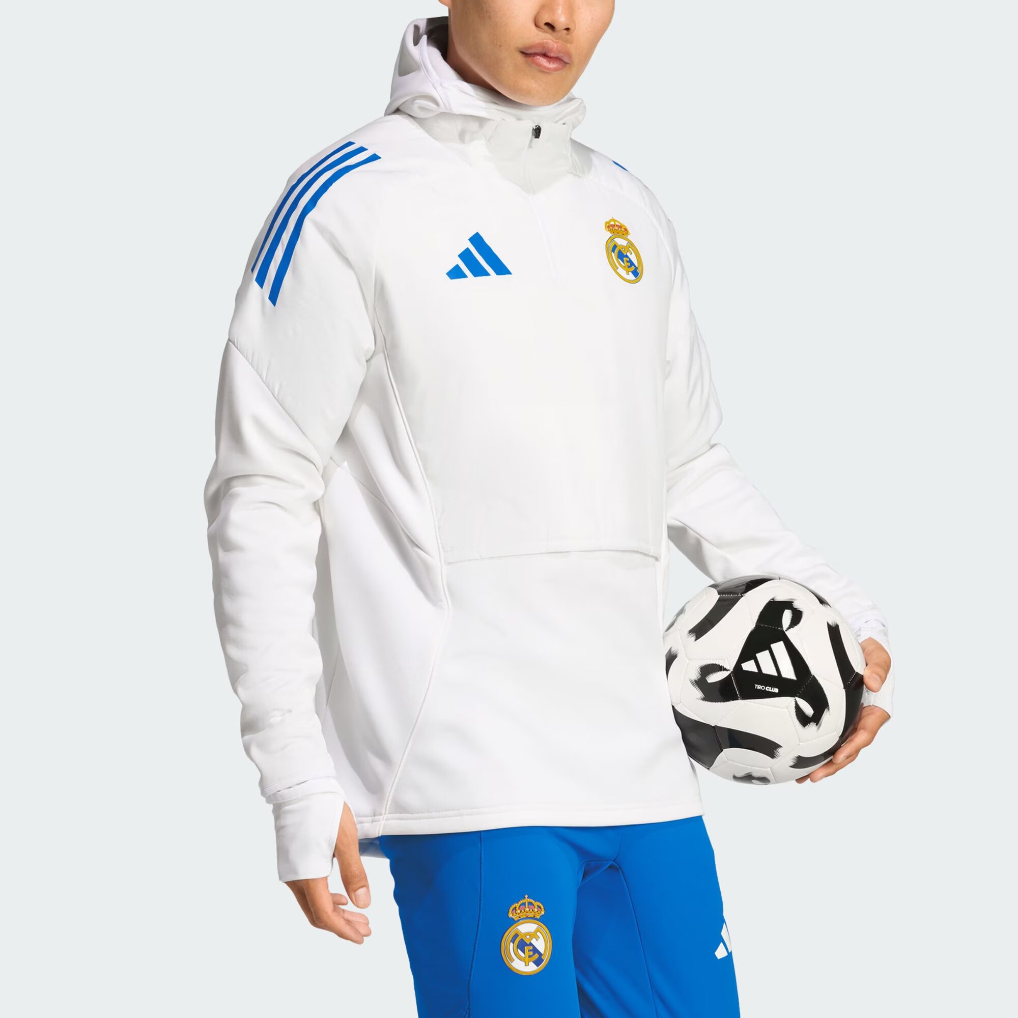 Форма спортивная adidas