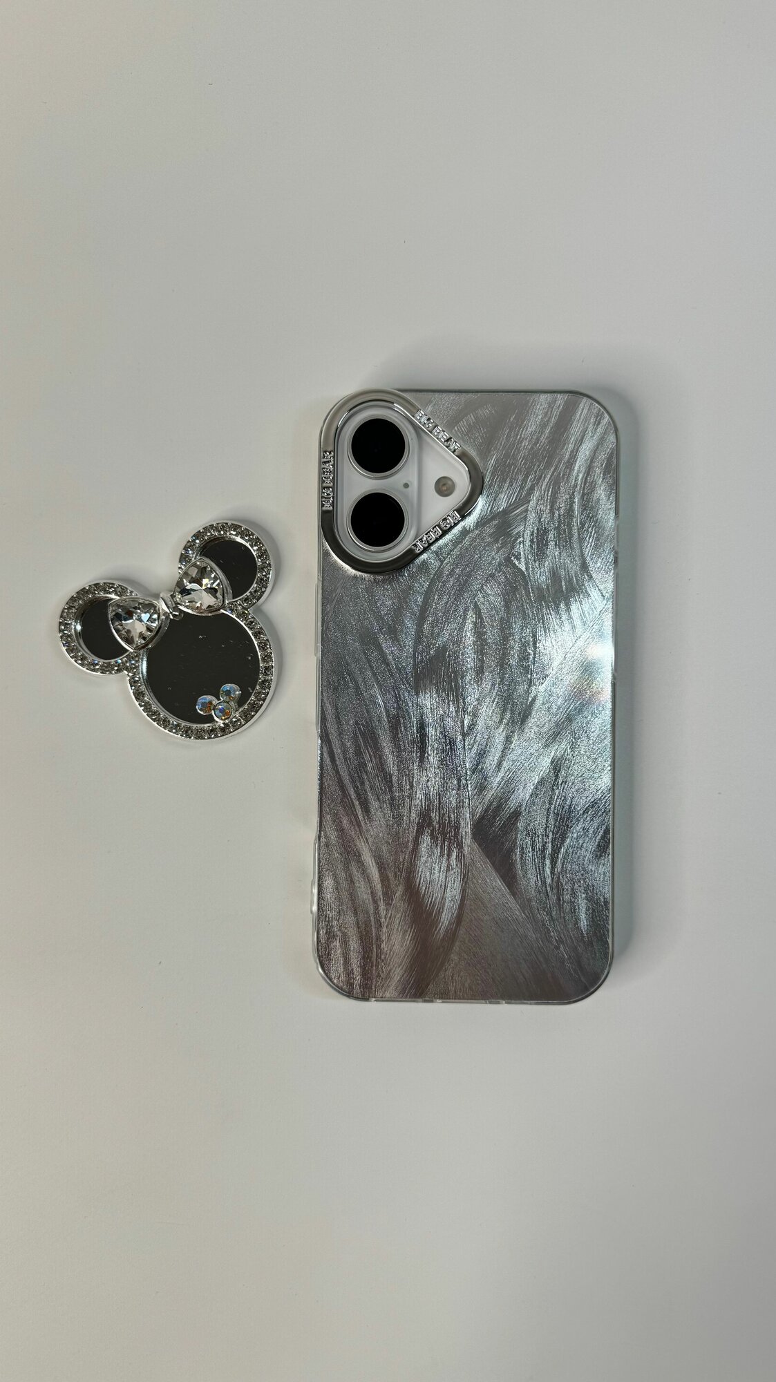 Чехол-Накладка для смартфона Apple iPhone 16, материал силикон, цвет белый — фото 1