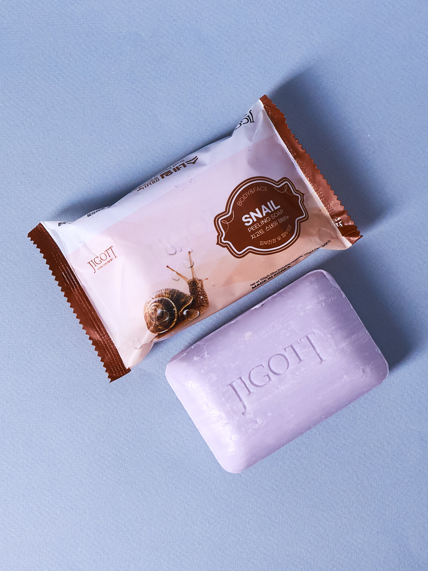 JIGOTT Мыло с муцином улитки 150 г Peeling Soap Snail