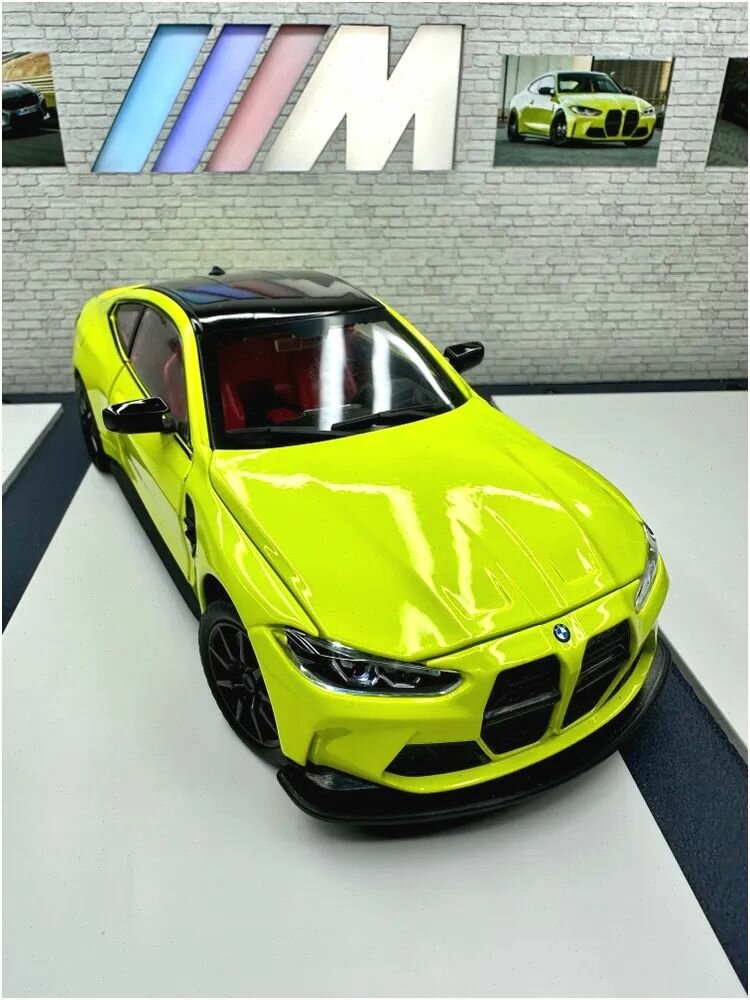 Машинка Bibalu BMW M4, инерция, звуковой и световой эффекты, желтая