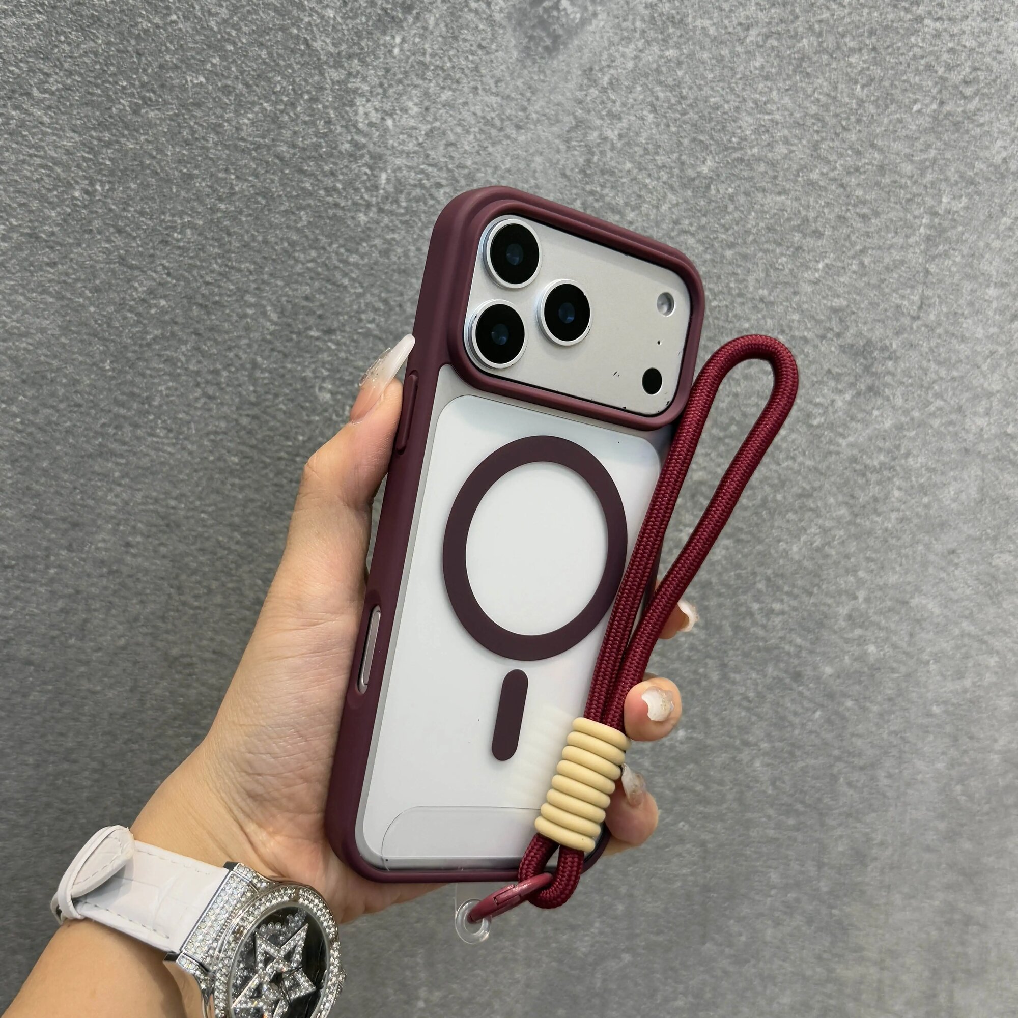 Красный чехол MagSafe для iPhone 11 Pro wine red