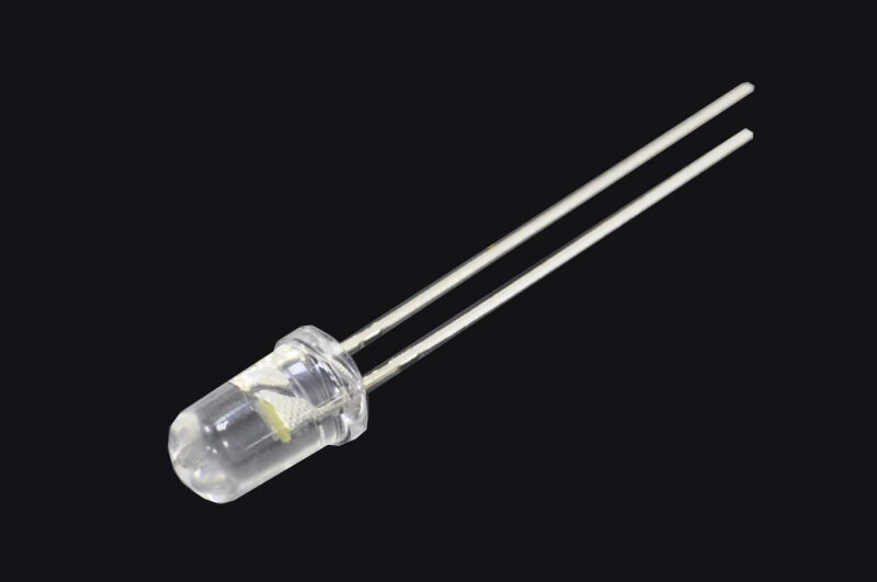 20шт Светодиод 5мм ARL-5013UWC-B - белый мигающий (45° 3.5Hz/min)