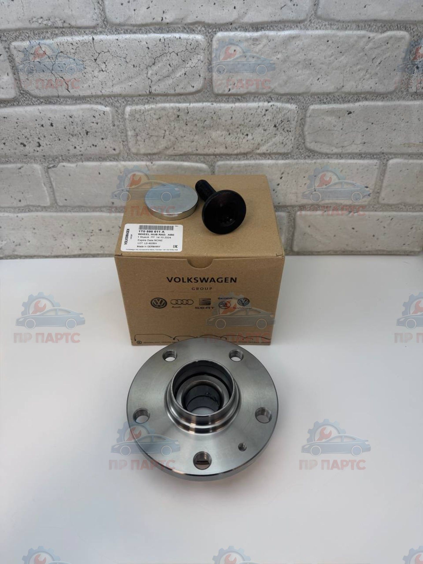 1T0598611A Оригинальный комплект ступицы VAG