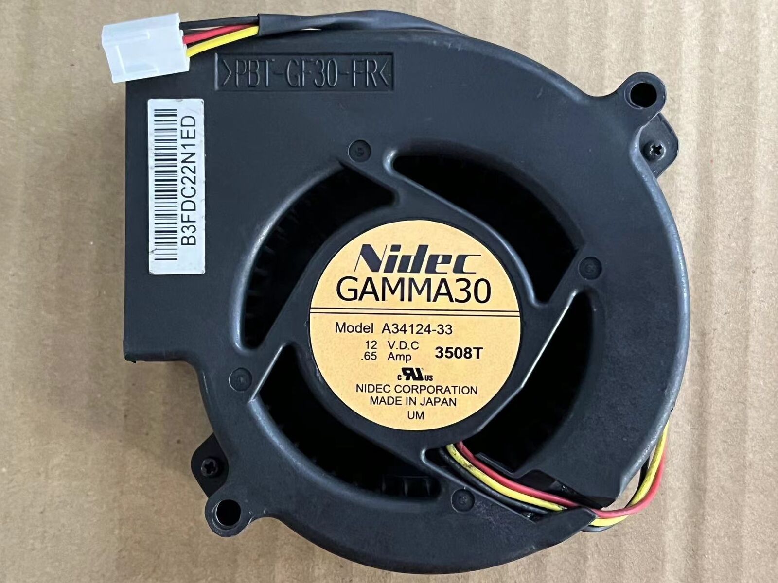 Nidec GAMMA30 A34124-33 DC12V 0.65A 97 * 33 мм вентилятор 3 штыря -