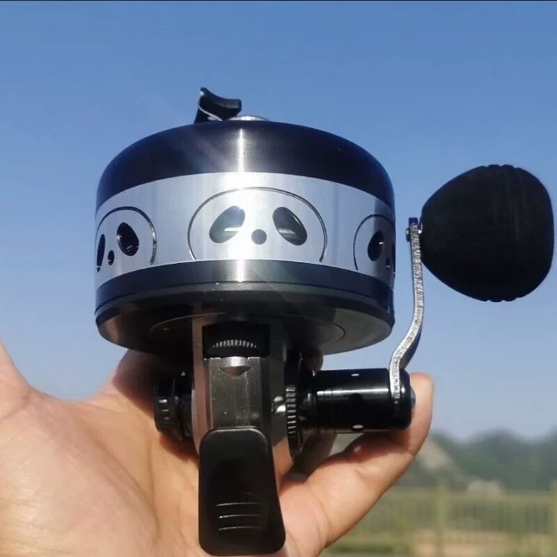 Двойной рыболовный рулет Fortress BL50 5000 Series с 110 м импортной лески Dacron, черный полированный, включая
