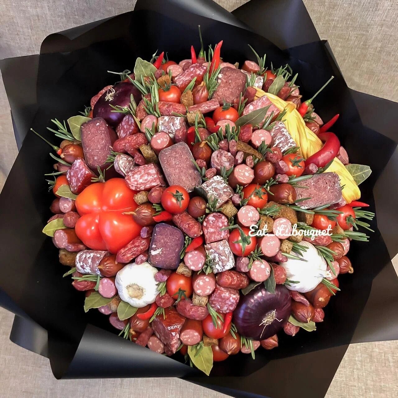 Мужской букет «Мясная нарезка»