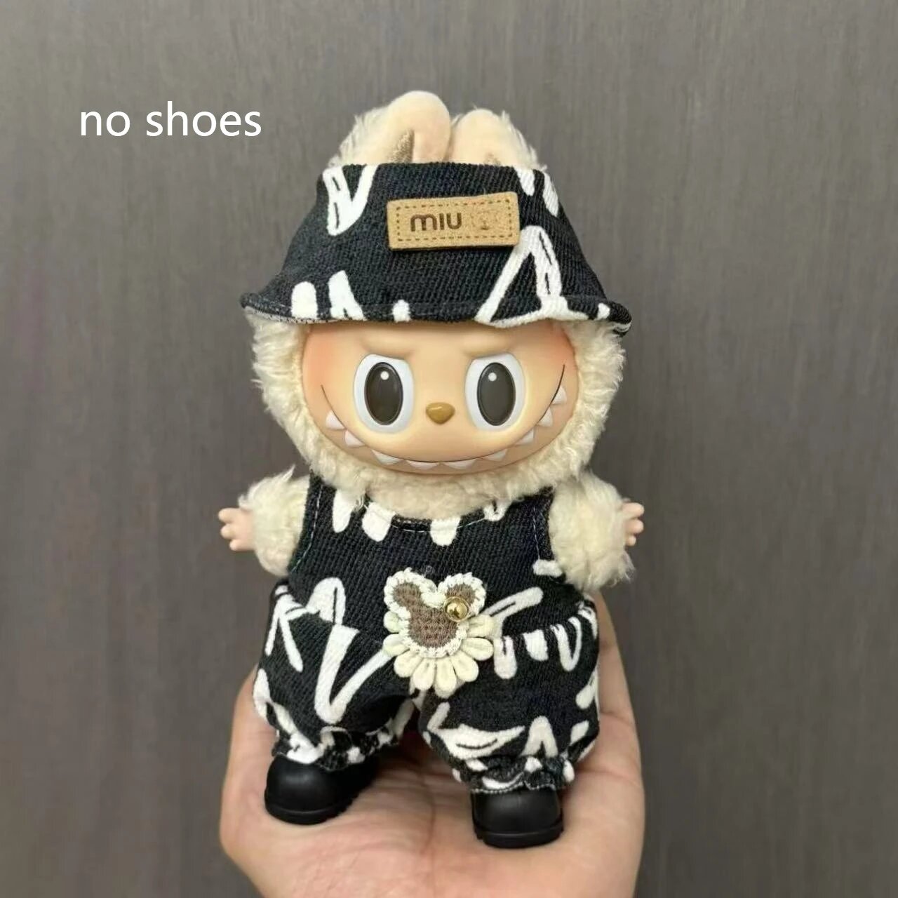 Наряд для куклы Labubu 17 см Белый, LBB-199 no shoes