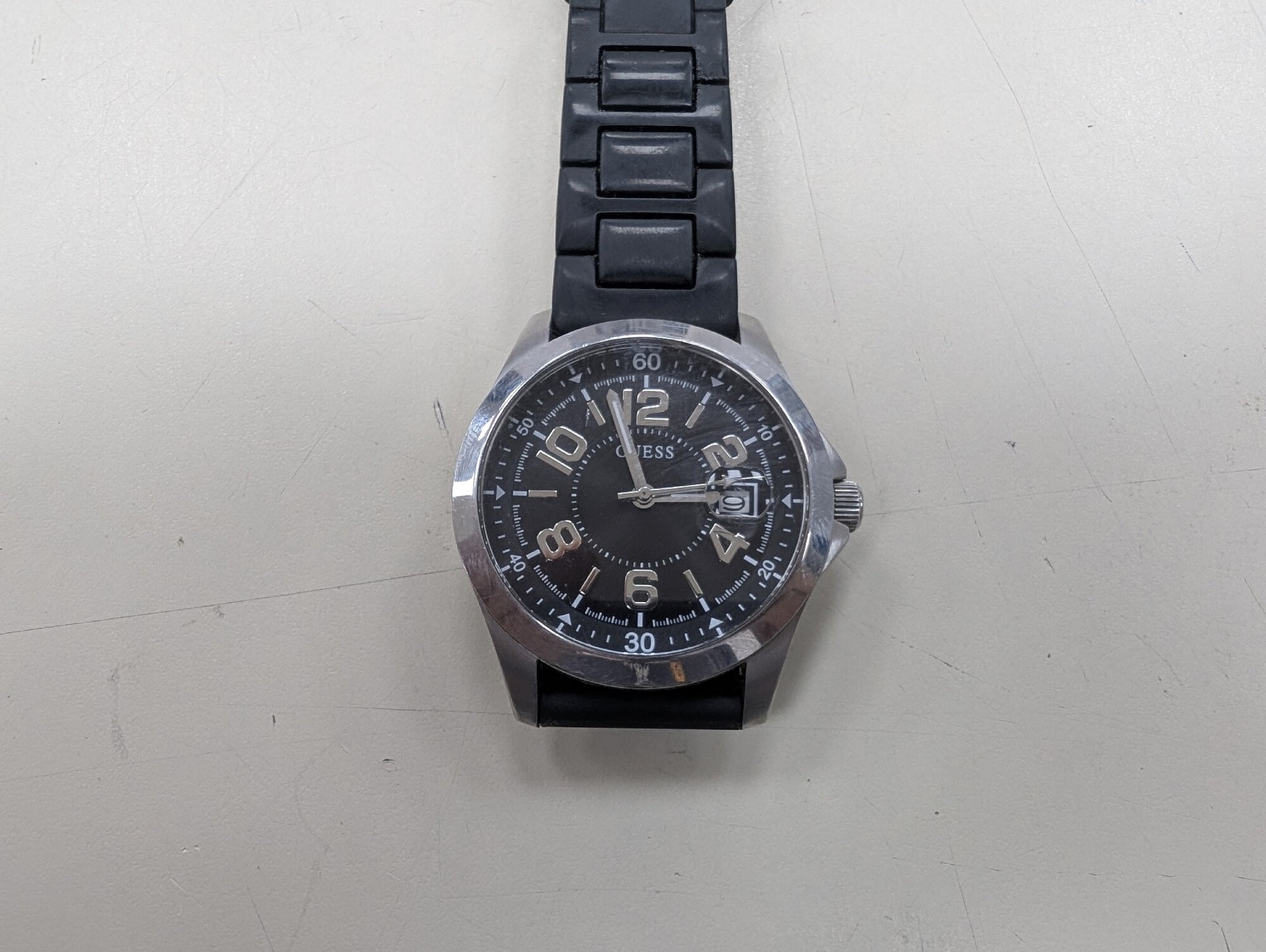 Часы наручные GUESS GW0058G1 Б/У Уценка