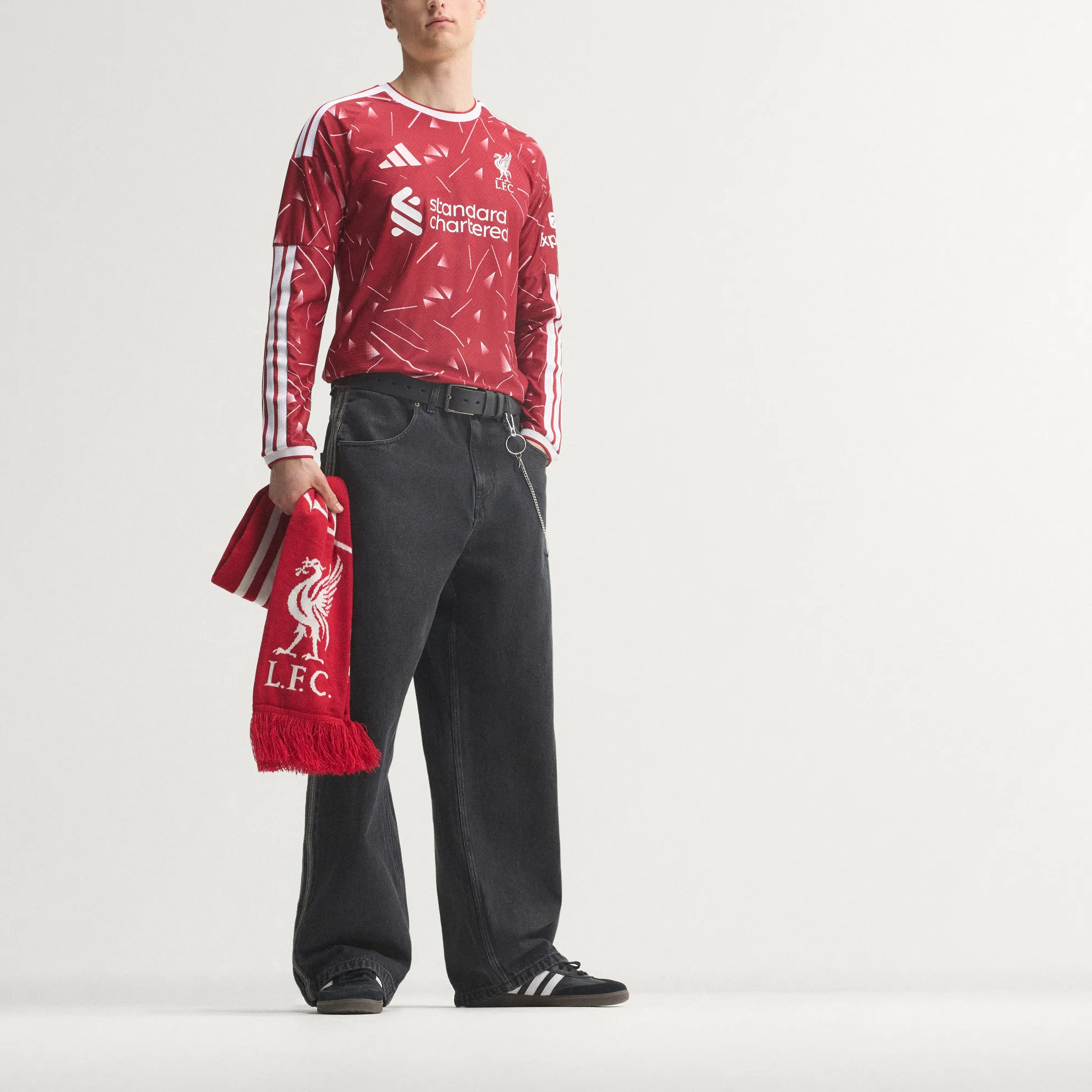 Форма спортивная adidas