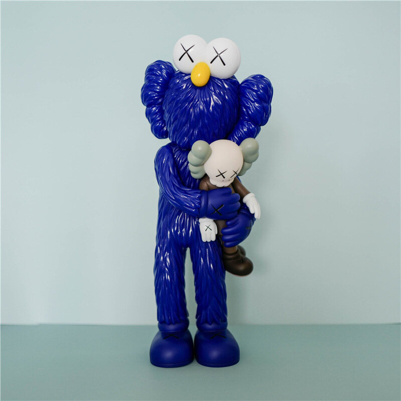 Фигурка KAWS Частичная Анатомия Трендовая Статуэтка Игрушка Цвет：33см Take Sesame Street Держит Ребенка Синий [в