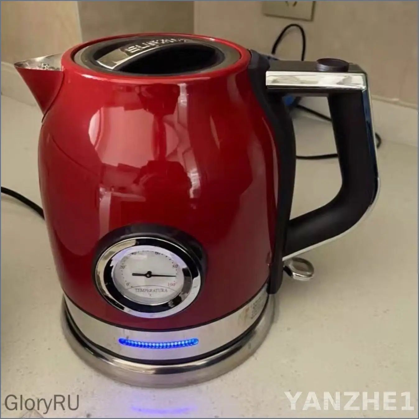 Электрический чайник Электрический чайник KitchenAid 5KEK1522C красный, белый, малиновый