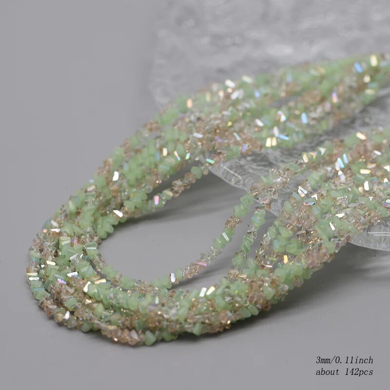 Треугольные стеклянные бусины YanQi 3 мм, 142 шт. 9-3mm 142pcs