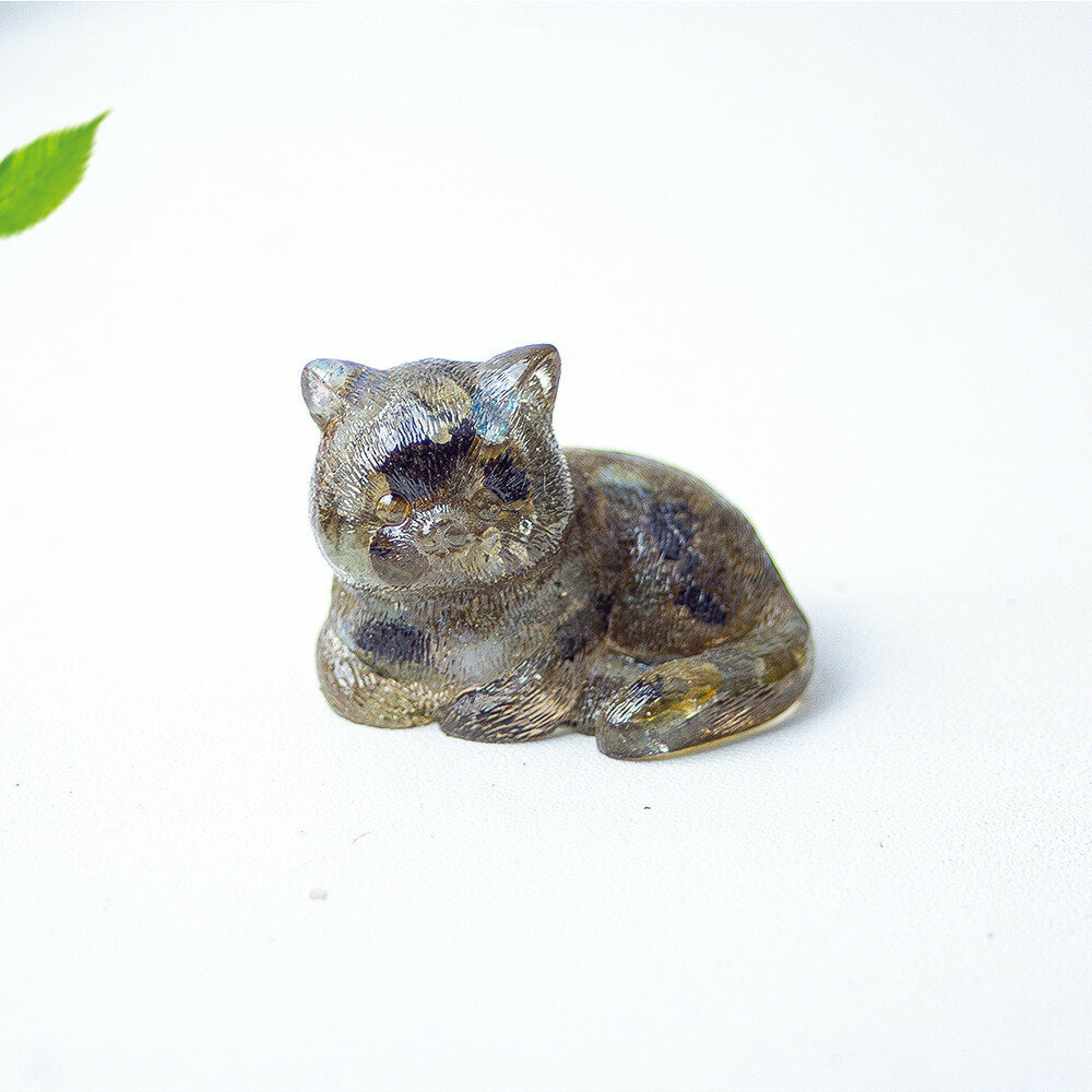 Миниатюра кот с resin с натуральным водяным кристаллом для подарков и коллекции черный длинный