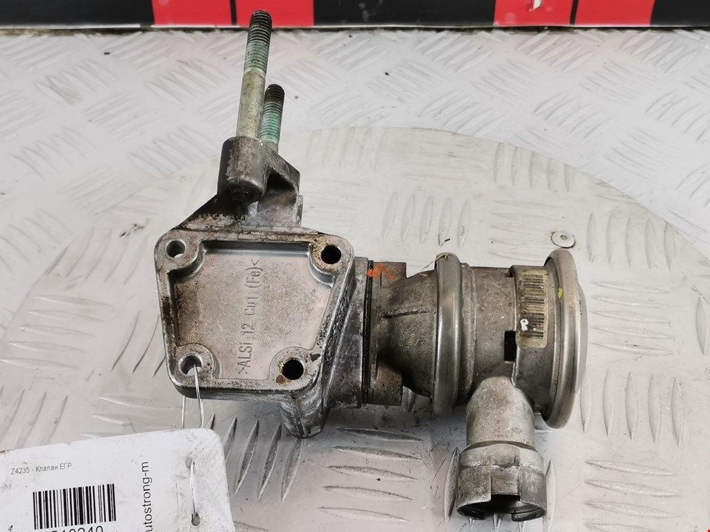 Клапан ЕГР EGR / 1510240 06A131166 06A131351B для Audi A3 8L (с пробегом)