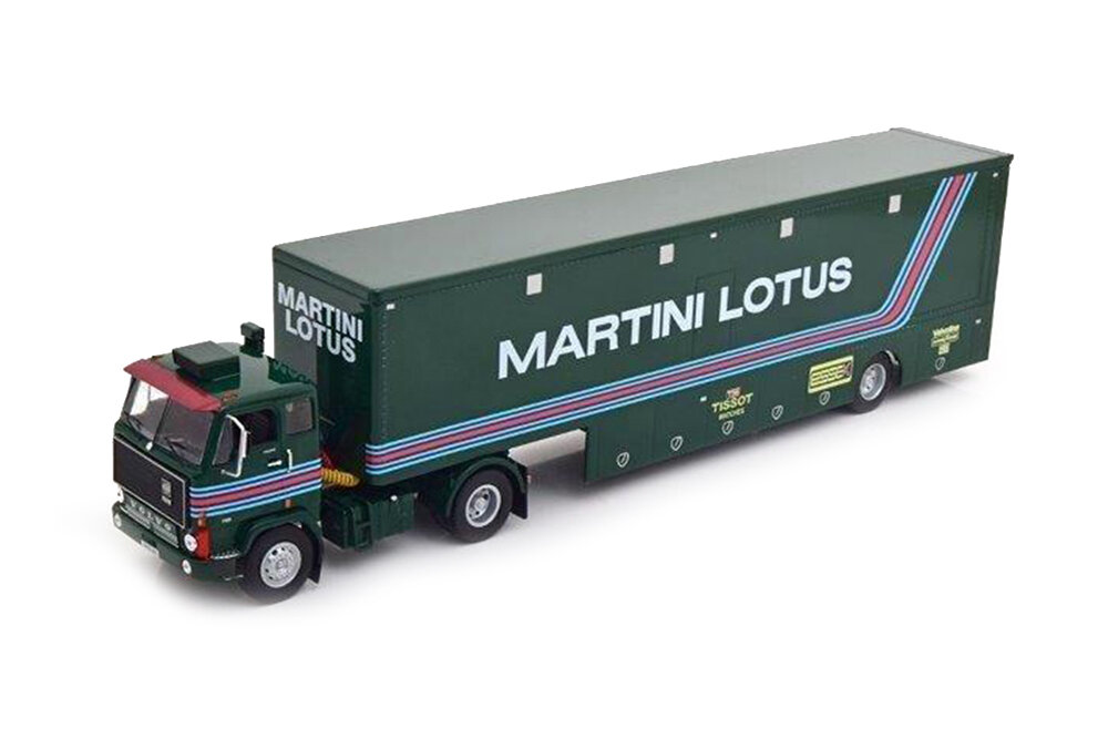 Volvo F88 race transporter c полуприцепом martini lotus team F1 1979 / volvo F88 гоночный транспортер c полуприцепом martini lotus team F1 1979