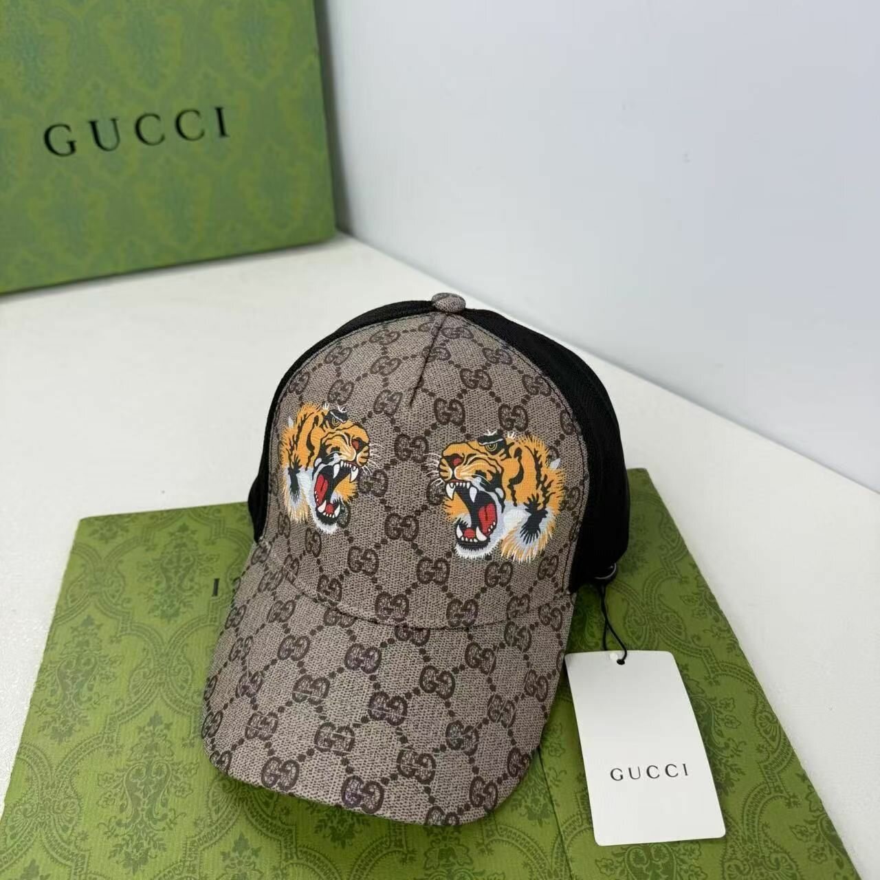 Бейсболка Gucci кепка