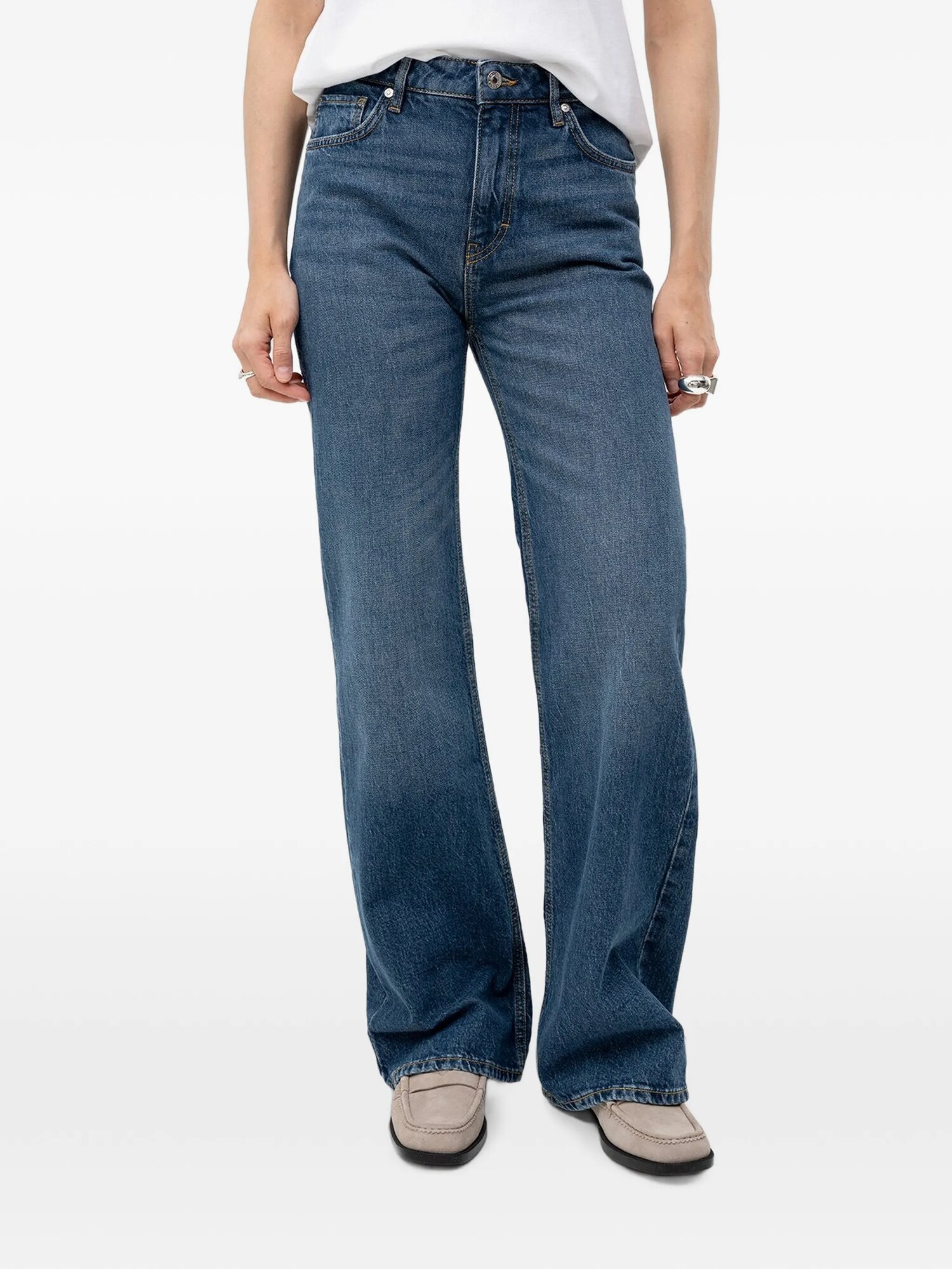 Джинсы HUGO Logo-patch straight-leg jeans, размер 40 — фото 1