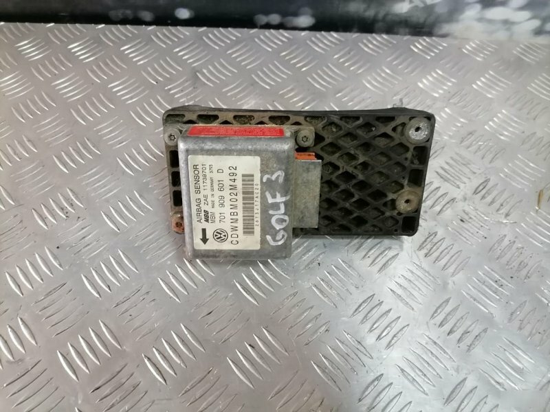 Блок управления AIR BAG Volkswagen Golf 3 (2.0) Б/У с пробегом Арт. 749