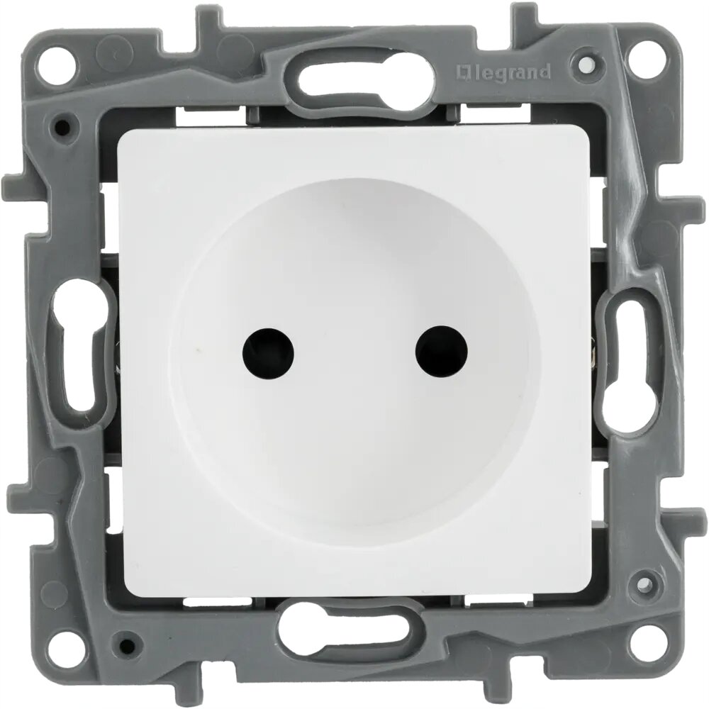 Розетка встраиваемая Legrand Etika, цвет белый - 3 шт.