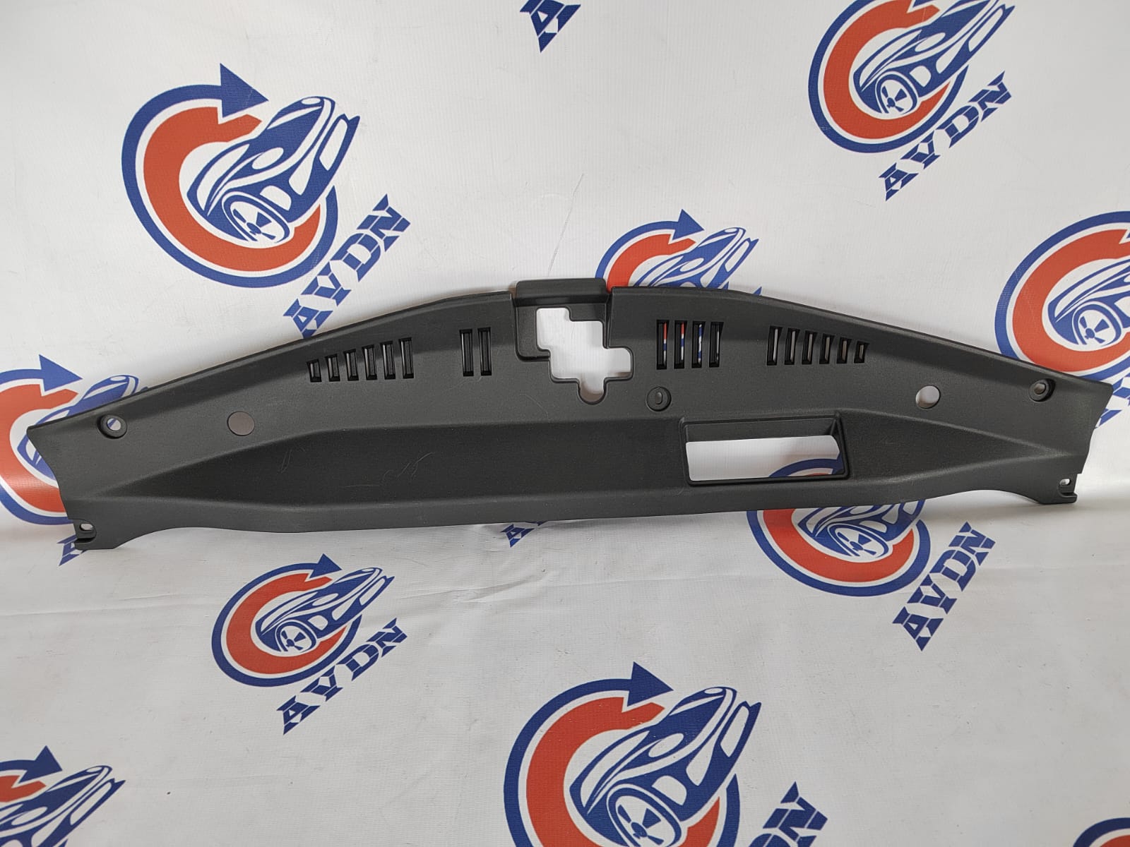 Накладка передней панели TOYOTA CAMRY V70 18-24