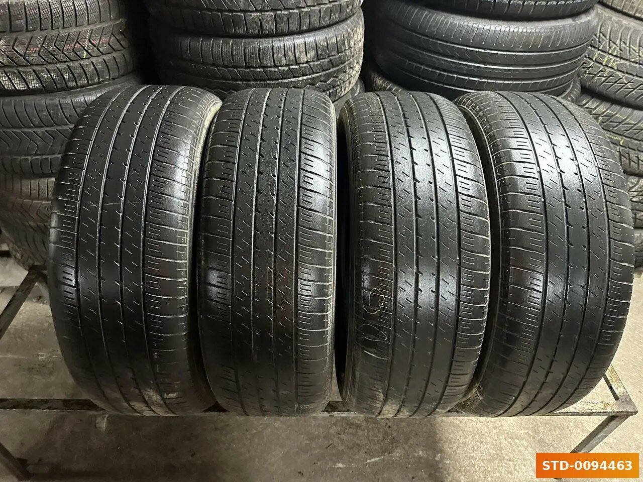 Комплект (4 шт) летних БУ шин Bridgestone Dueler H/L 33 235/55 R19 50% износ 8087094930