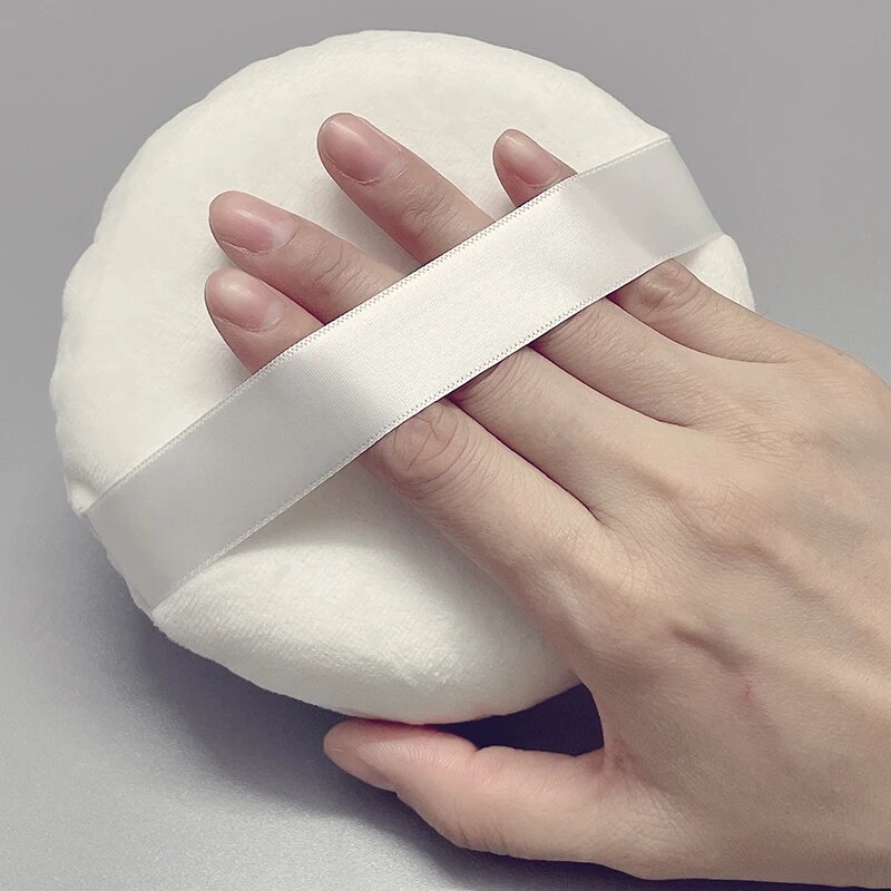 Большая синтетическая пуховка для макияжа 13 см A0561-WHITE 1pcs