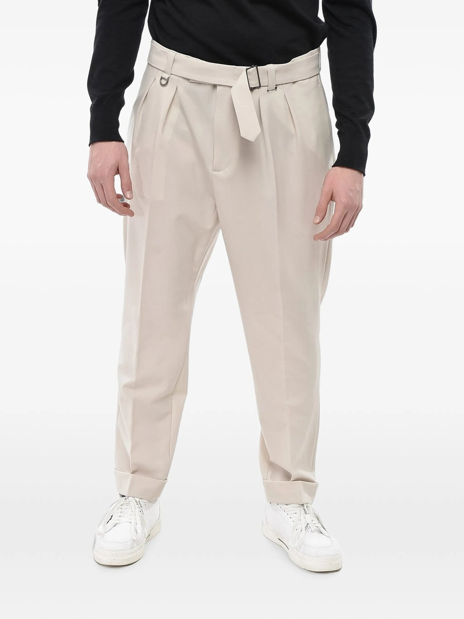 Брюки Pleated belted trousers