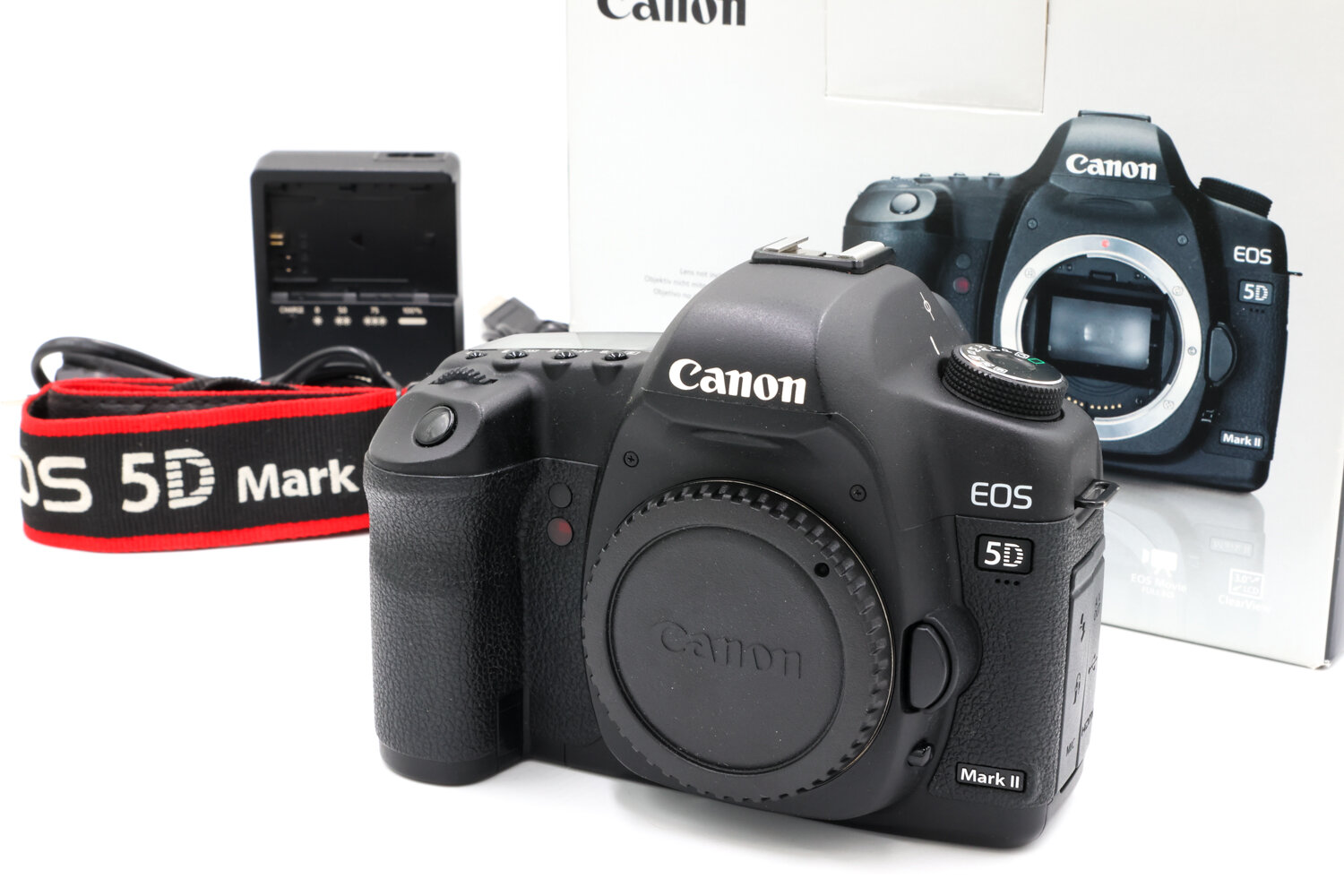 Зеркальный фотоаппарат Canon EOS 5D Mark II Body