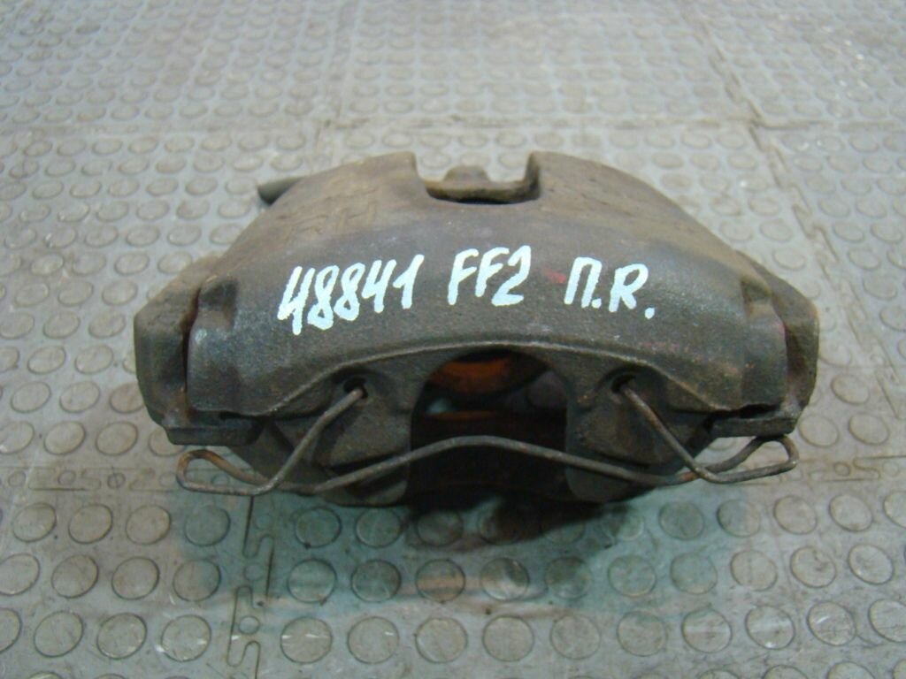 Суппорт тормозной передний правый Ford Focus II 2005-2008 2201836 (с пробегом)