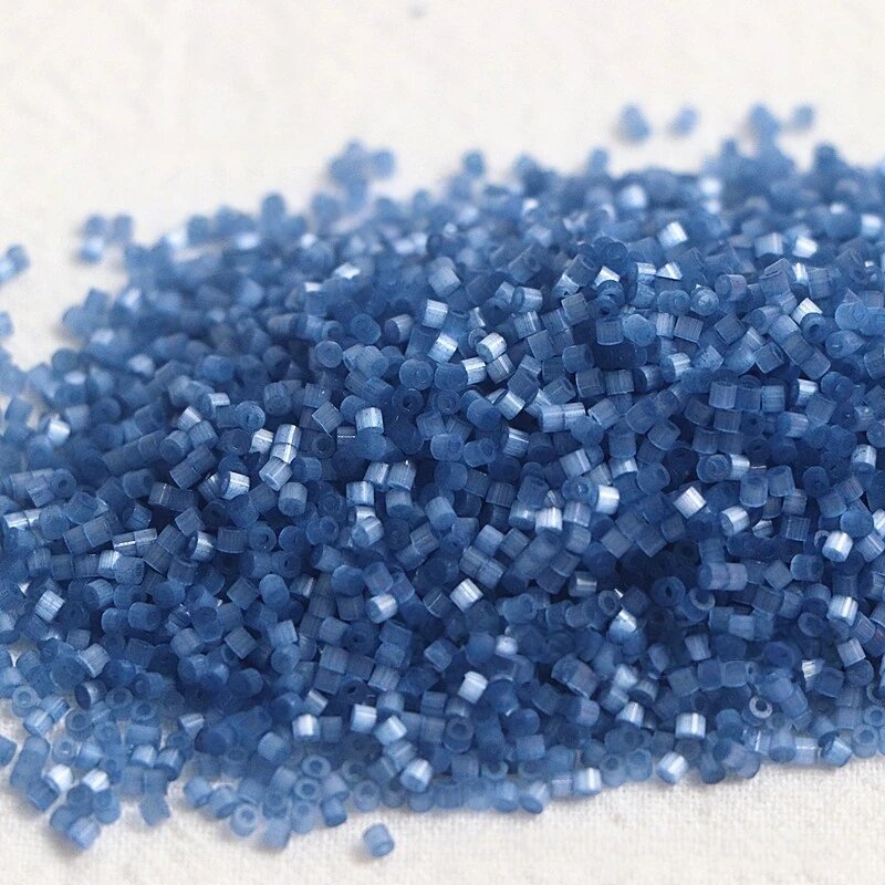 Белые матовые бусины из стекла "Кошачий глаз", 1.6 мм 1.6mm 10g 1800pcs, 694
