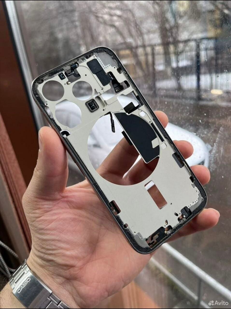 Корпус iPhone 15 pro Снятый Оригинал натурал