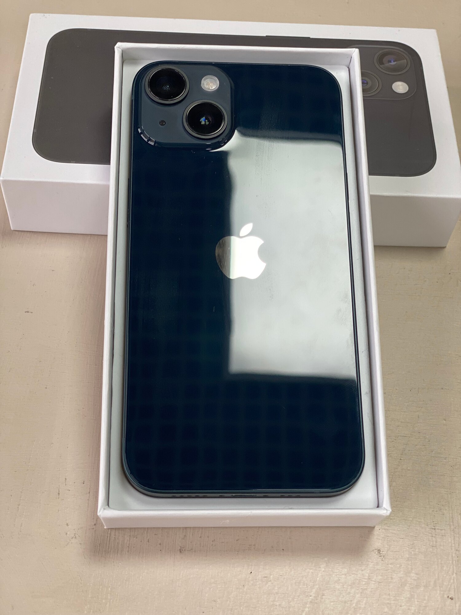 Смартфон Apple iPhone 14 256ГБ (Только eSIM), Black Голубой 87% Battery #14