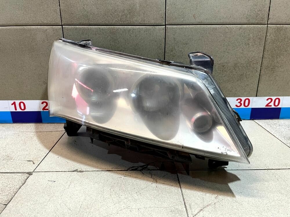 Фара правая Geely Emgrand EC7