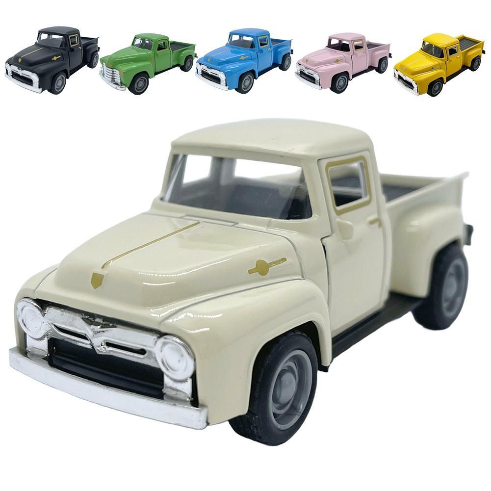 Игрушечная машинка