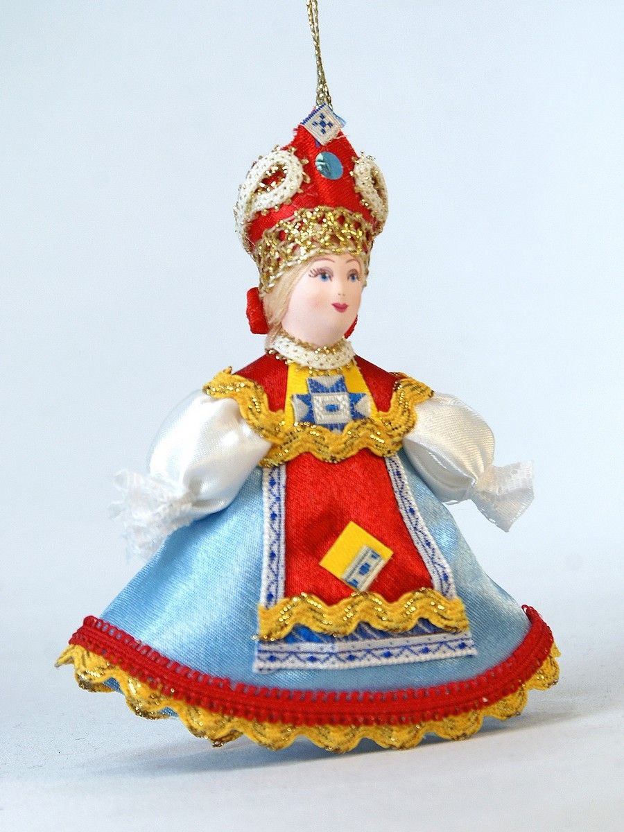 Кукла-подвеска в русском костюме Светозара