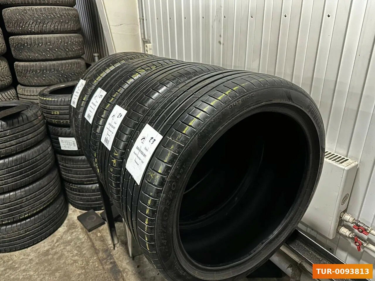 Комплект (4 шт) летних БУ шин Pirelli P Zero PZ4 245/40 R20 25% износ 8240216053 RunFlat
