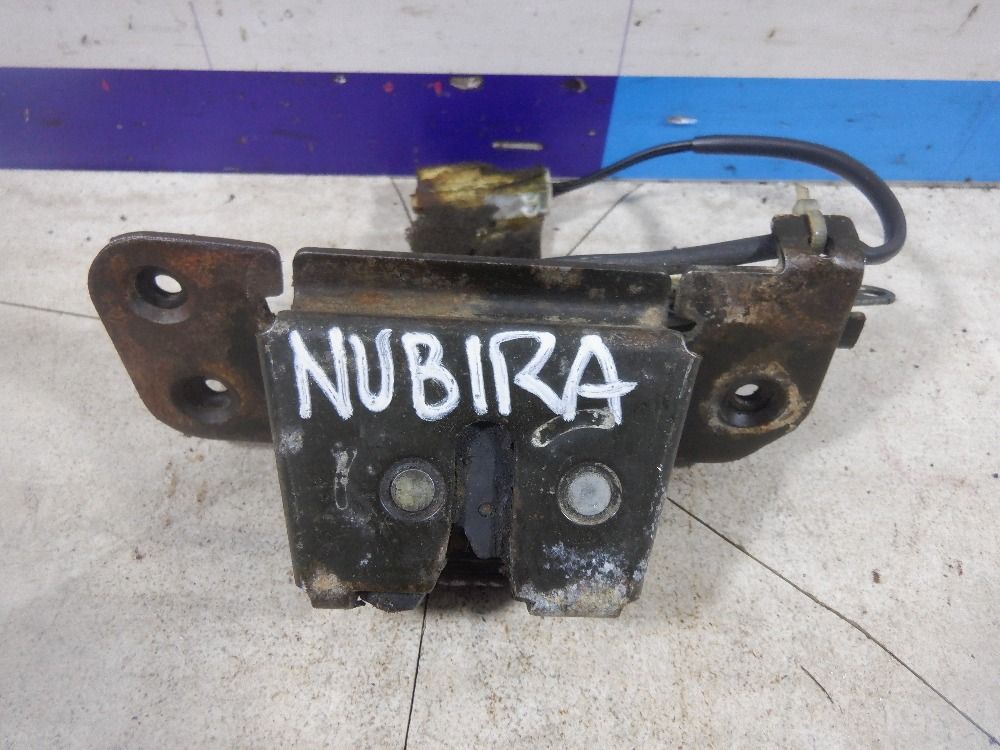 Замок багажника Daewoo Nubira