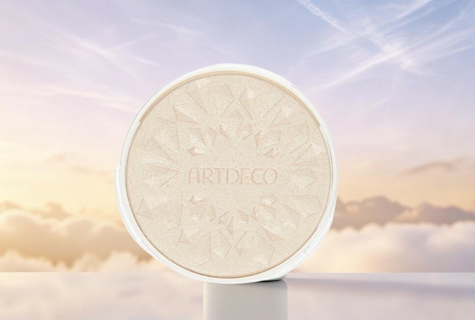 Пудра - хайлайтер ARTDECO glow highlighting powder Miracle Glow