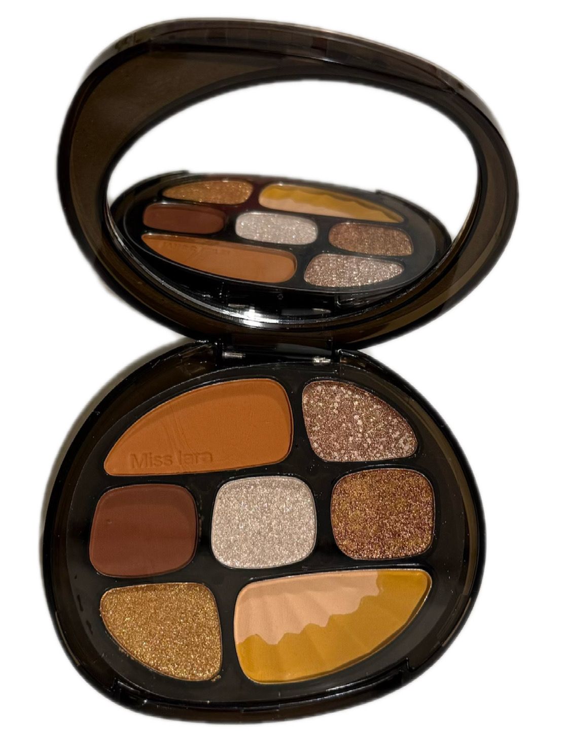 MISS LARA Палетка теней 7 Colors BROWN Toffee Тон 01