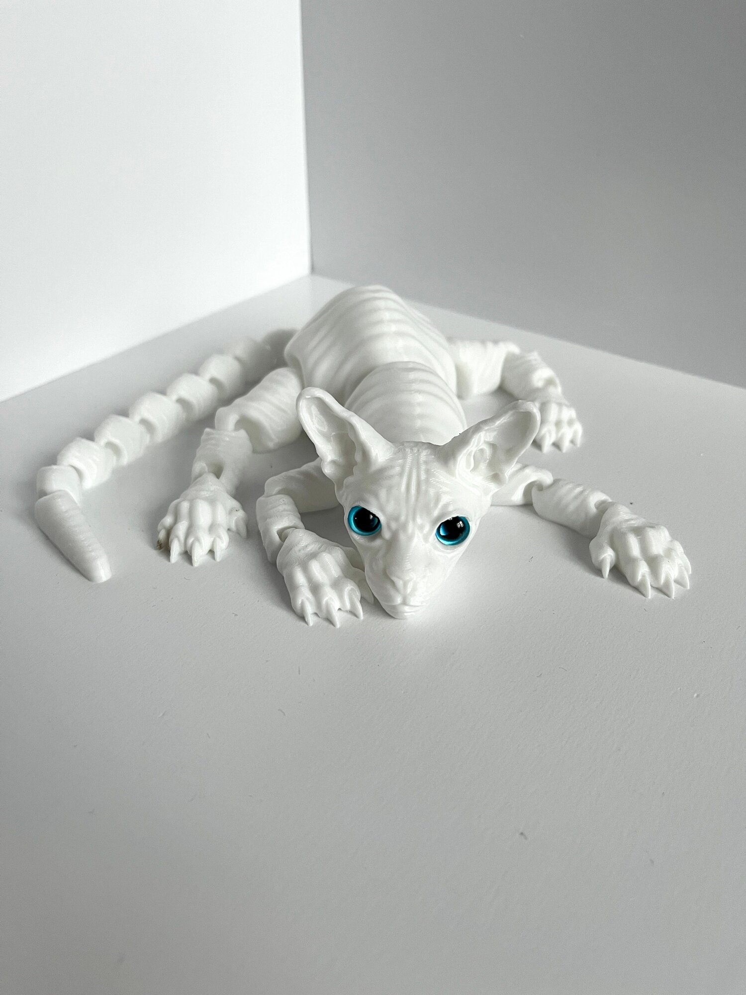 3D игрушка кот Сфинкс подвижная фигурка с зелеными глазами