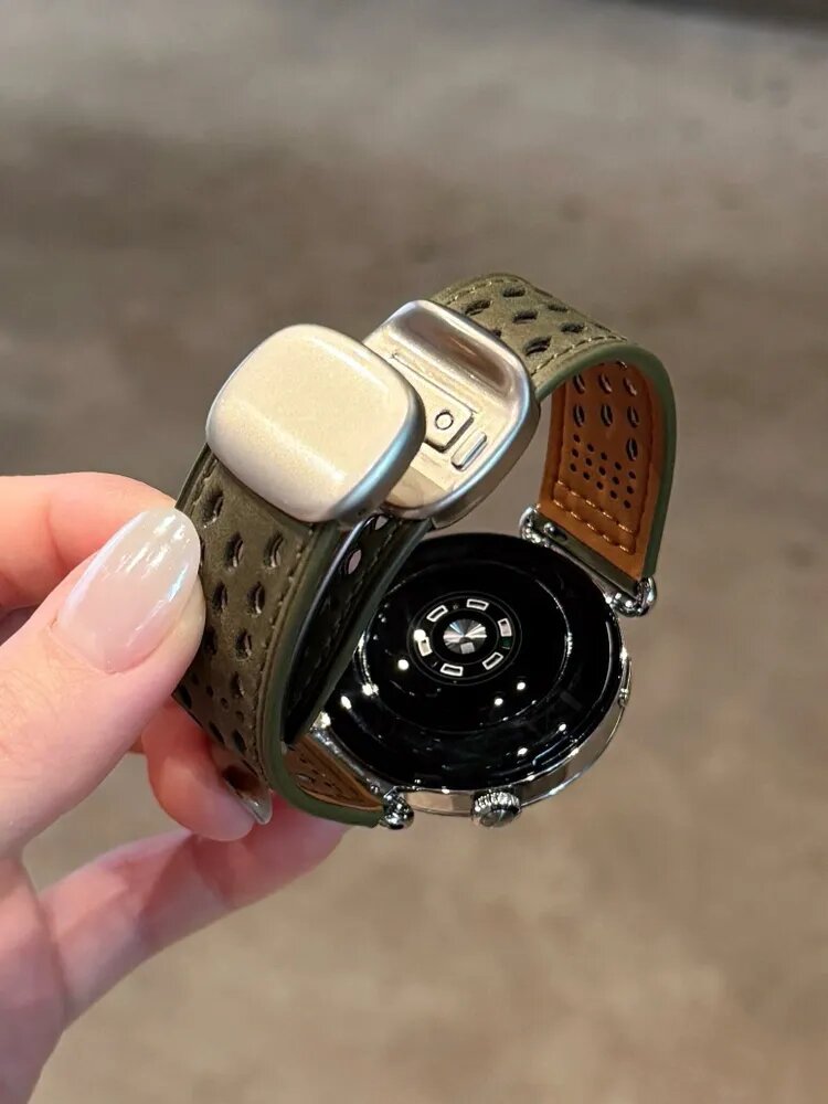 Кожаный ремешок для 18мм смарт-часов Xiaomi Watch S4 41мм, с магнитной застёжкой-клипсой, многодырочной конструкцией, легкий и гибкий/ стильно и универсально, 5 цветов на выбор