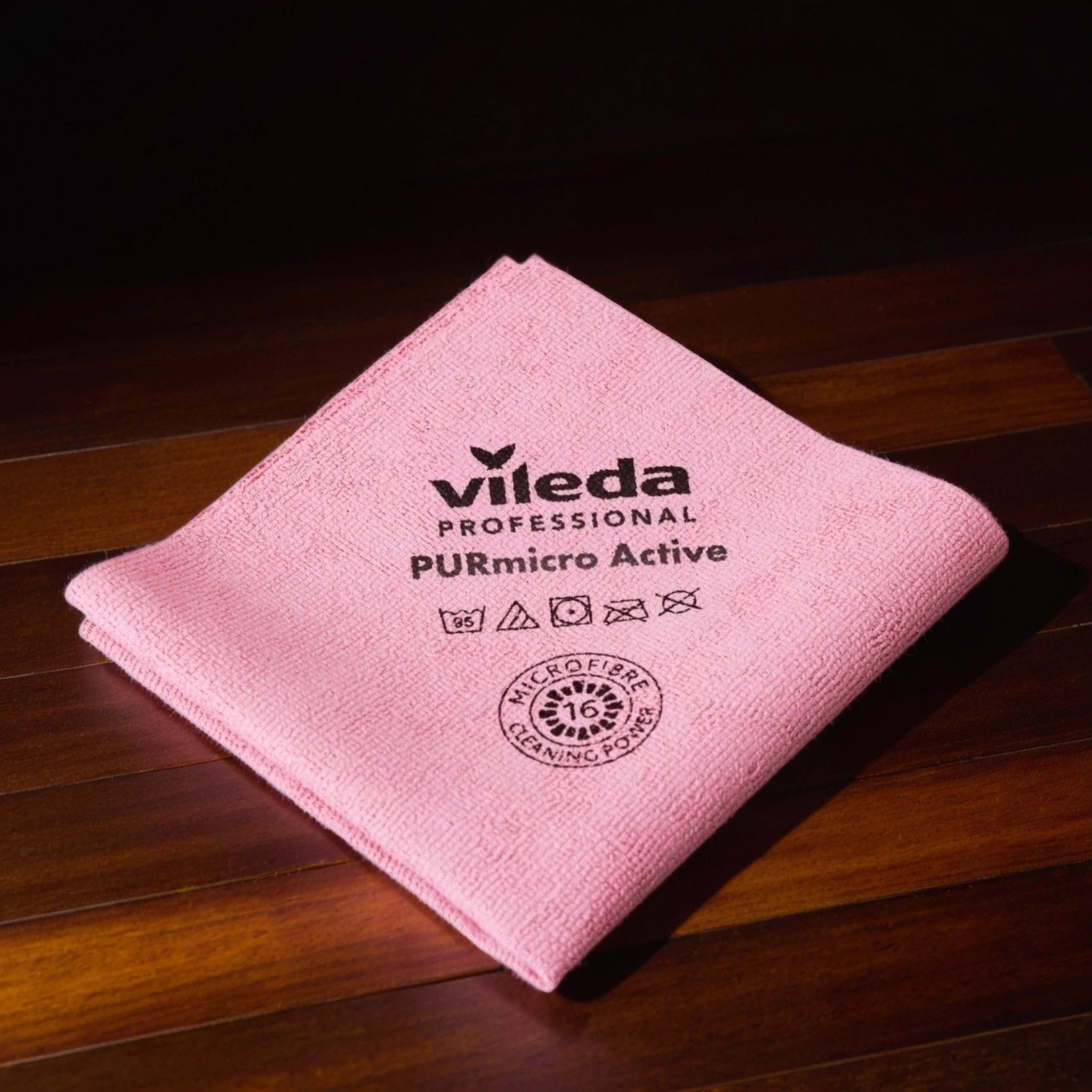 Салфетка Vileda Professional PURmicro Active (ПУРмикро Актив), красный 1 шт.