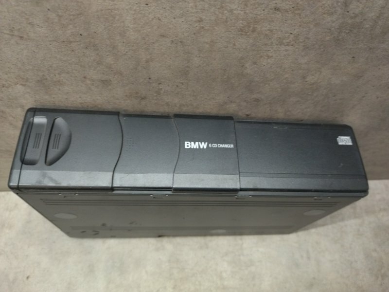 CD-Чейнджер BMW x5 E53 82110028760