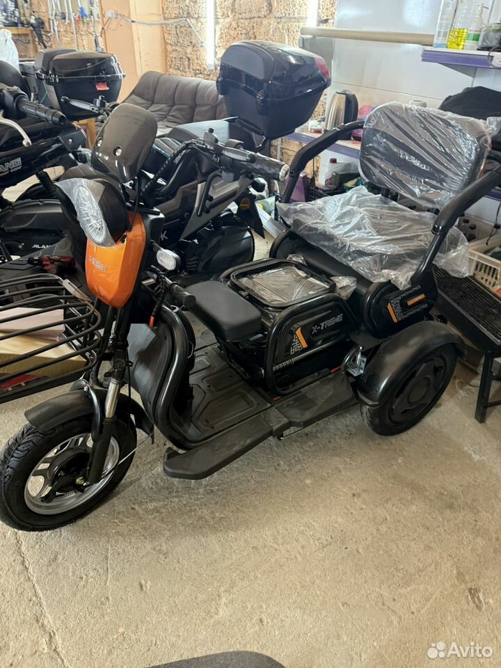 Электрический трицикл X-Tream Transformer 3х-местный 1500w Li-ion 48v 25Ah, литий аккумулятор, черный