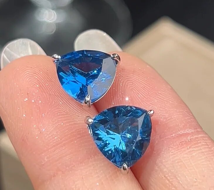 Серьги KNRIQUEN