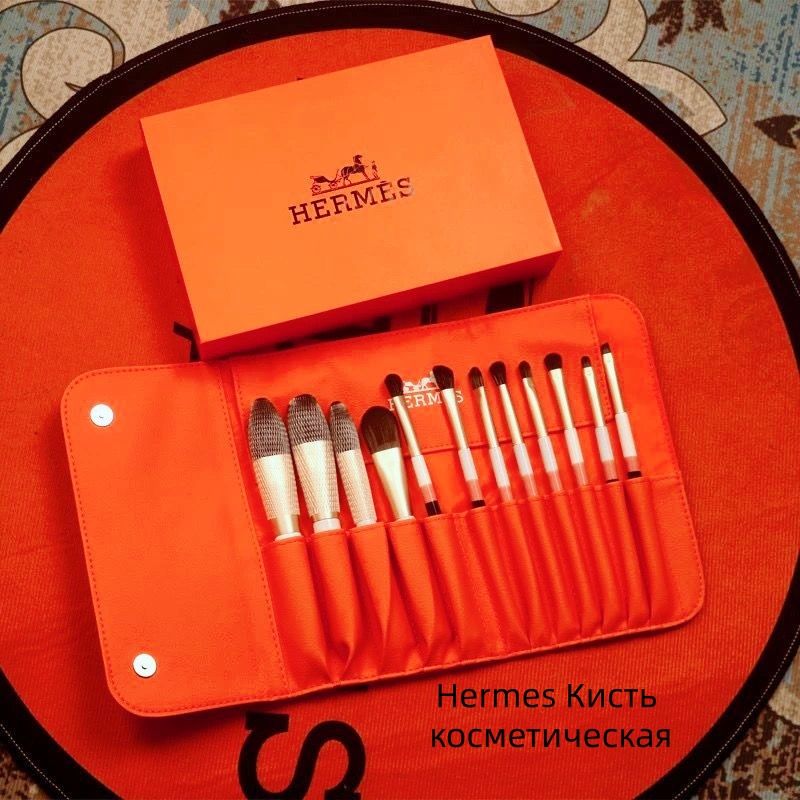 Hermes Кисть косметическая